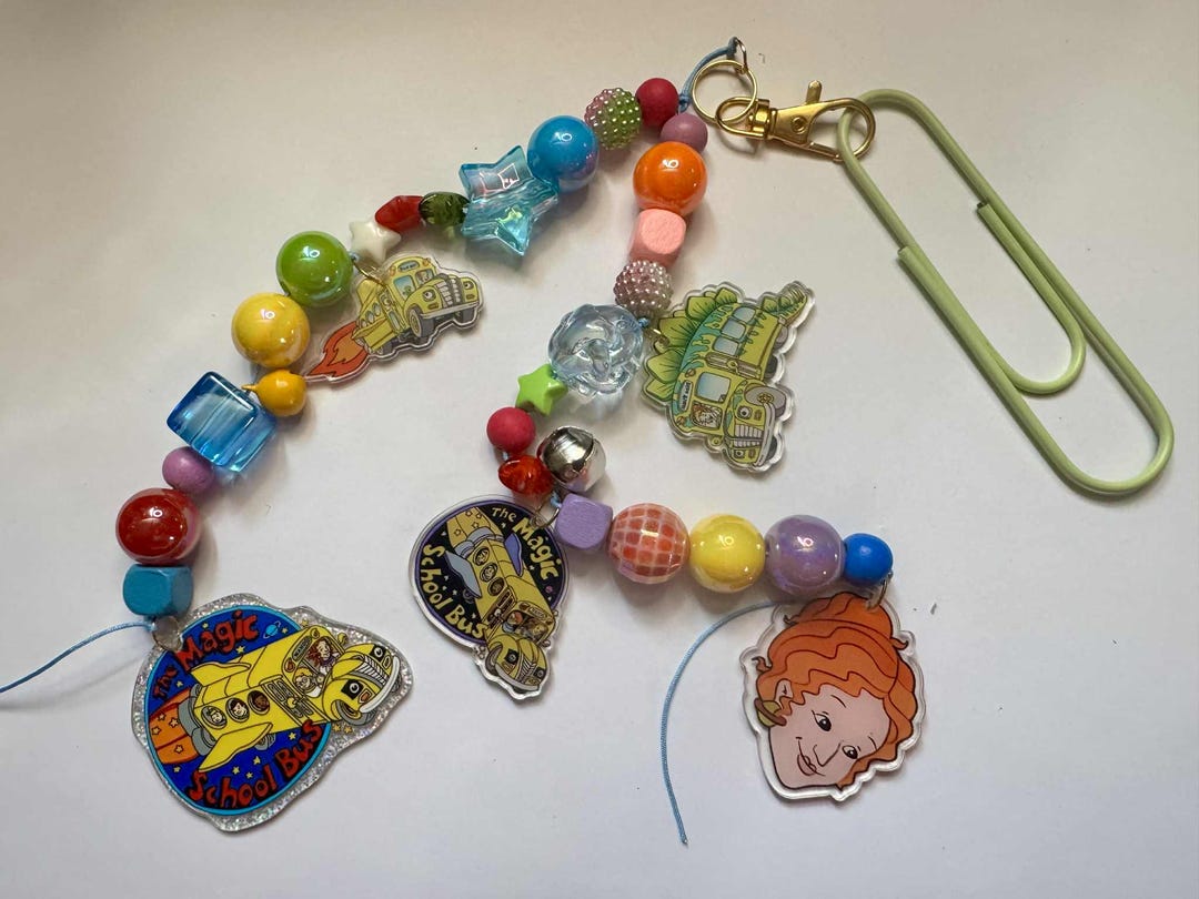 Retro School Bus Chunky Beaded Charm | Handmade Bag or Planner Charm - Etsy