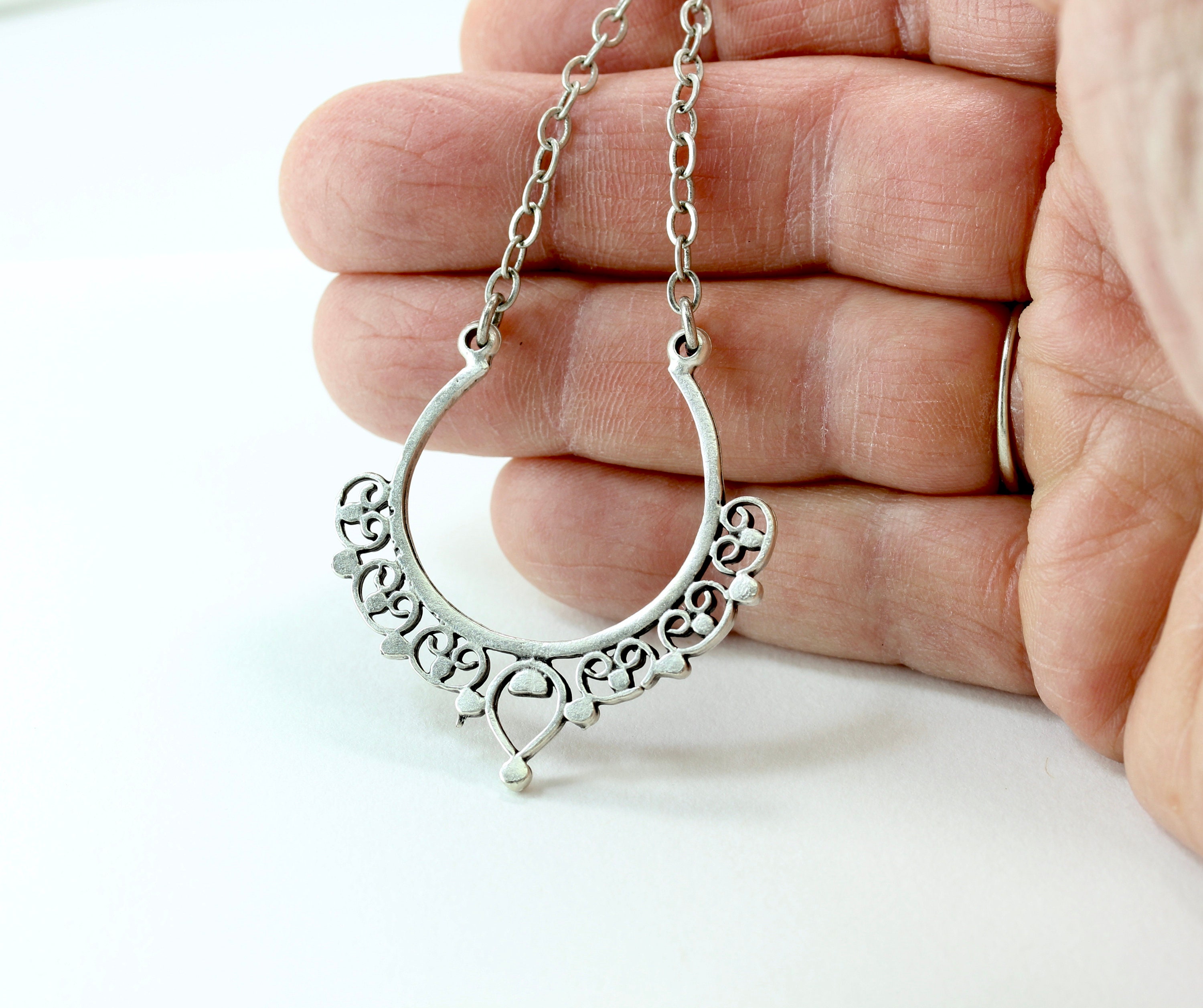 Silver Lace Eyeglass Chain: Antique Silver Boho Sunglasses Holder - Etsy