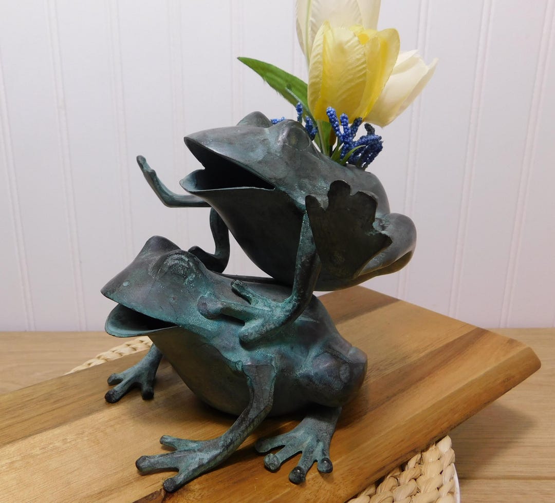 Vintage Bronze Leaping Frog Flower Frog – Garden Art Sculpture and Mini ...