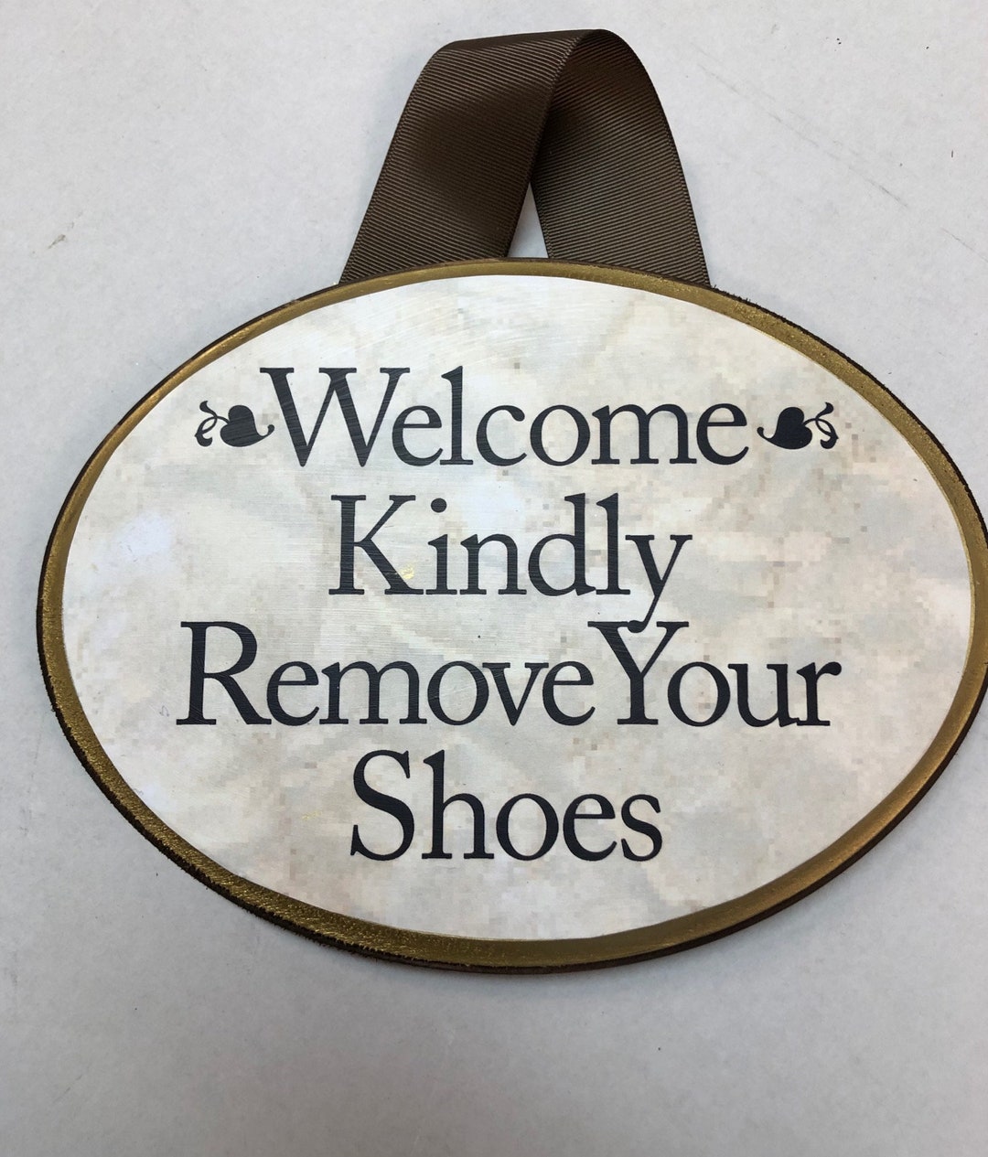 Welcome- Kindly Remove Your Shoes - Etsy