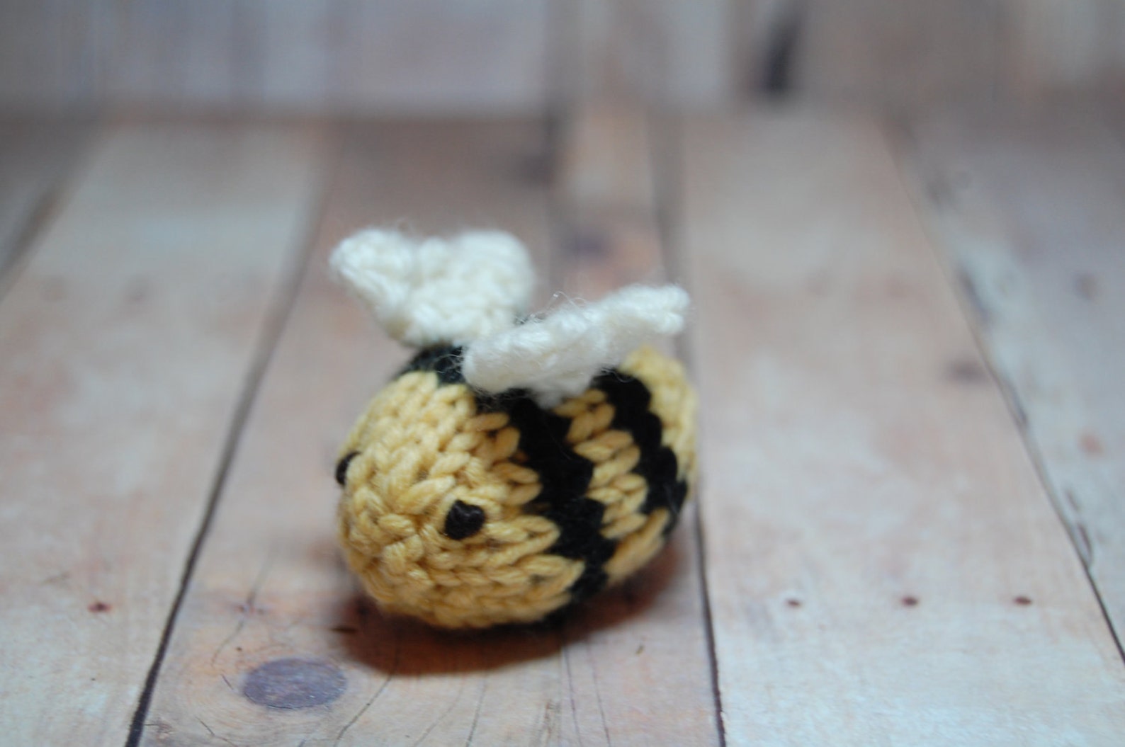 Knit Bumble Bee Bee Holiday Ornament Bumble Bee Toy Bee - Etsy