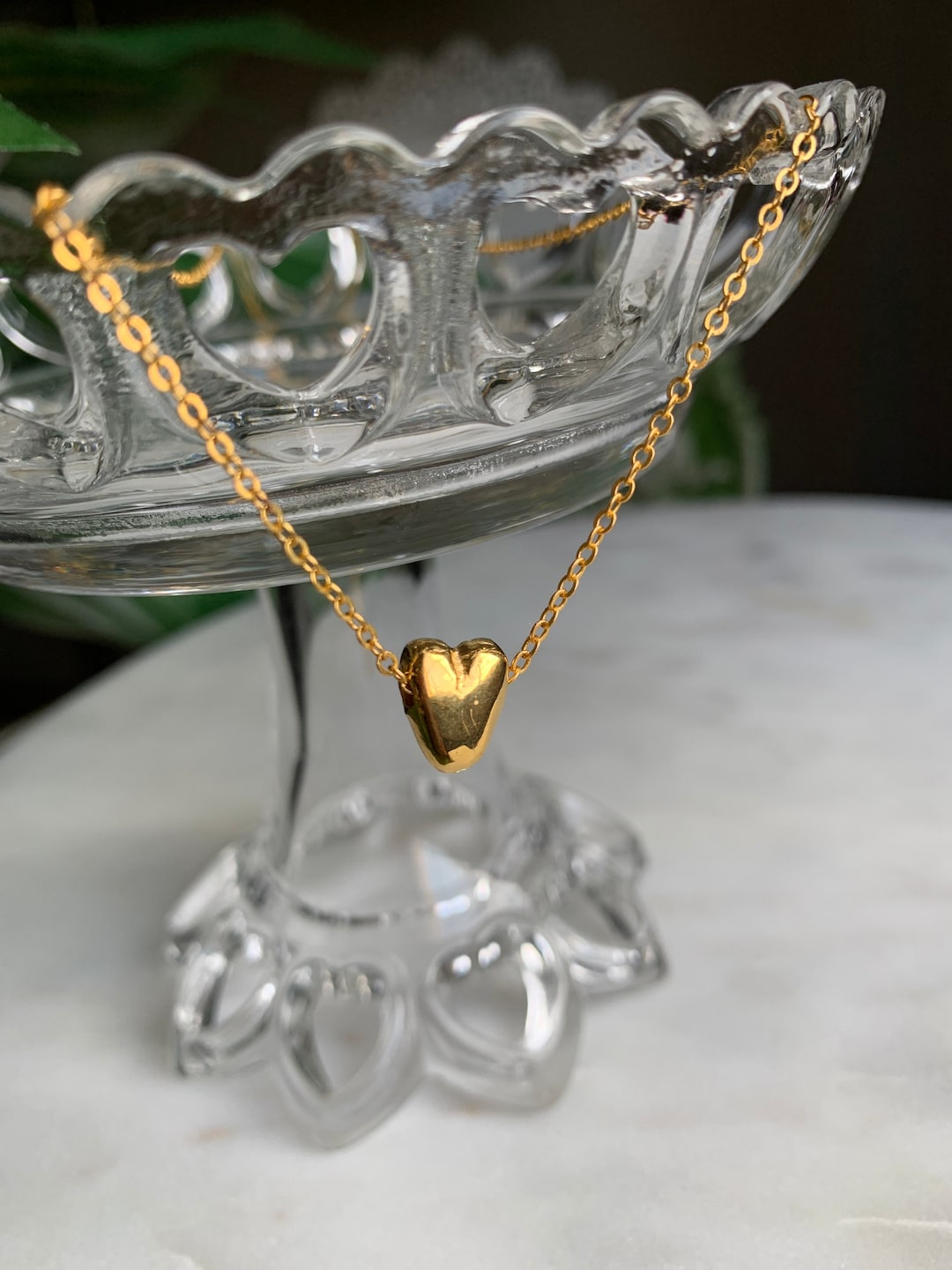 Floating Heart Necklace Valentine Pendant Gift Brass Gold Tone Simple ...