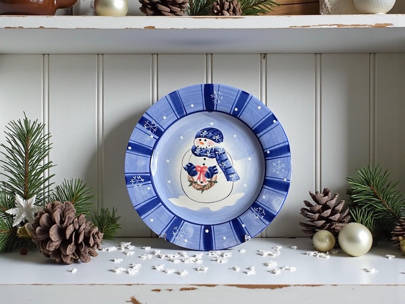 Harry and David Dessert Appetizer Plates, Blue Red Snowflakes - Etsy