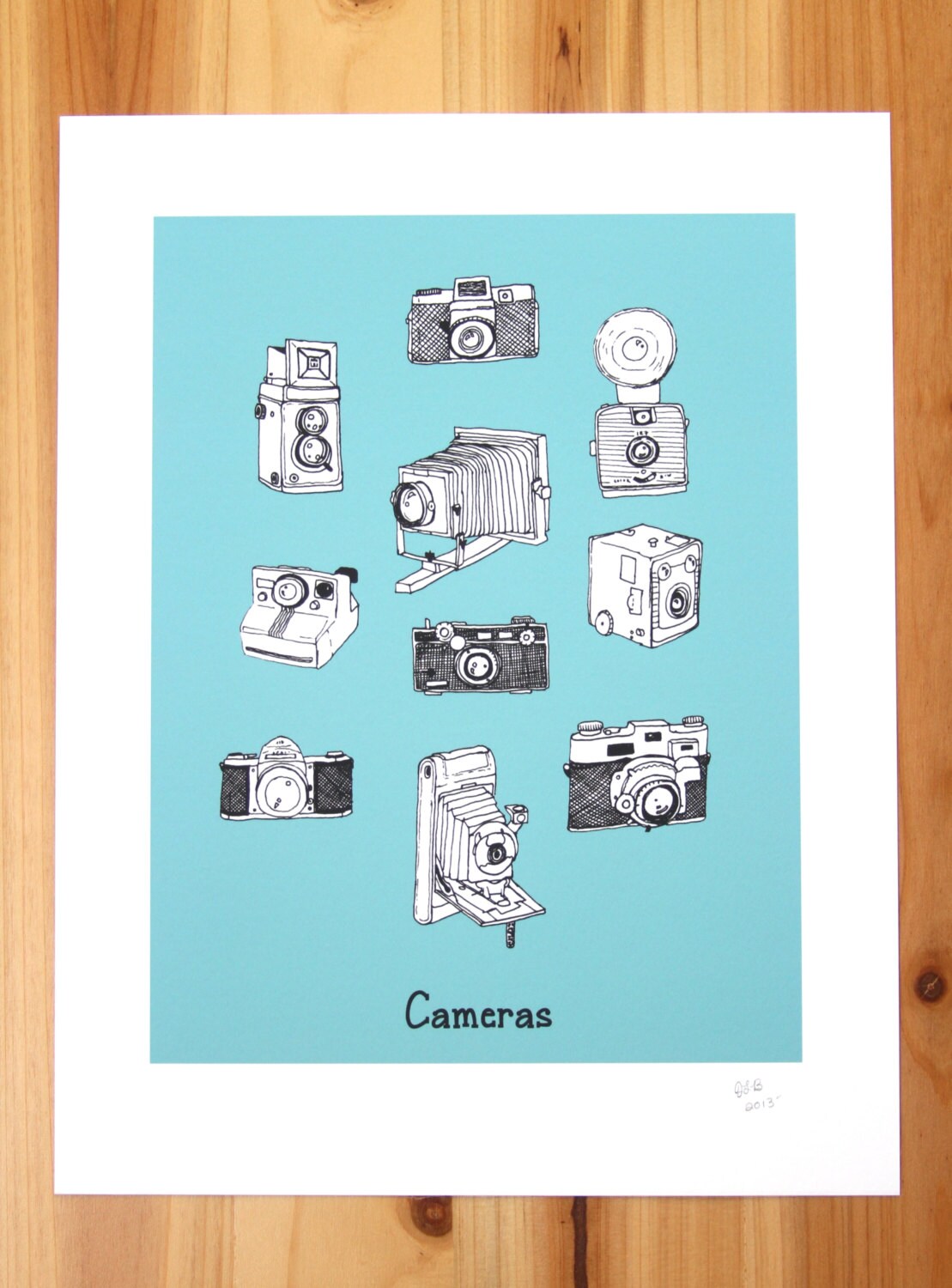 Simple Vintage Camera Drawing