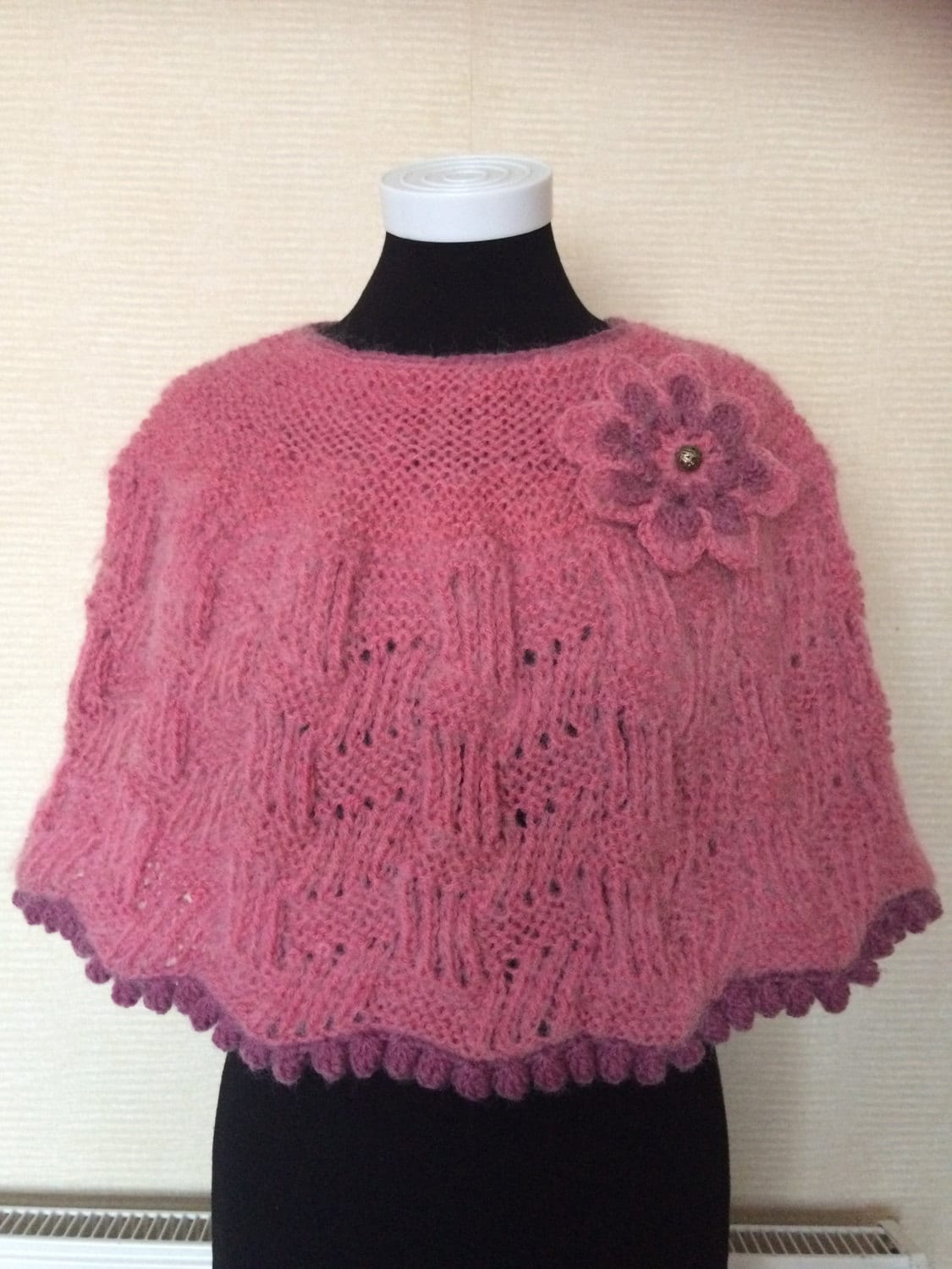 Knitted Capelet.hand Knit Cape.shoulder Warmer.shoulder Snug.knitted ...