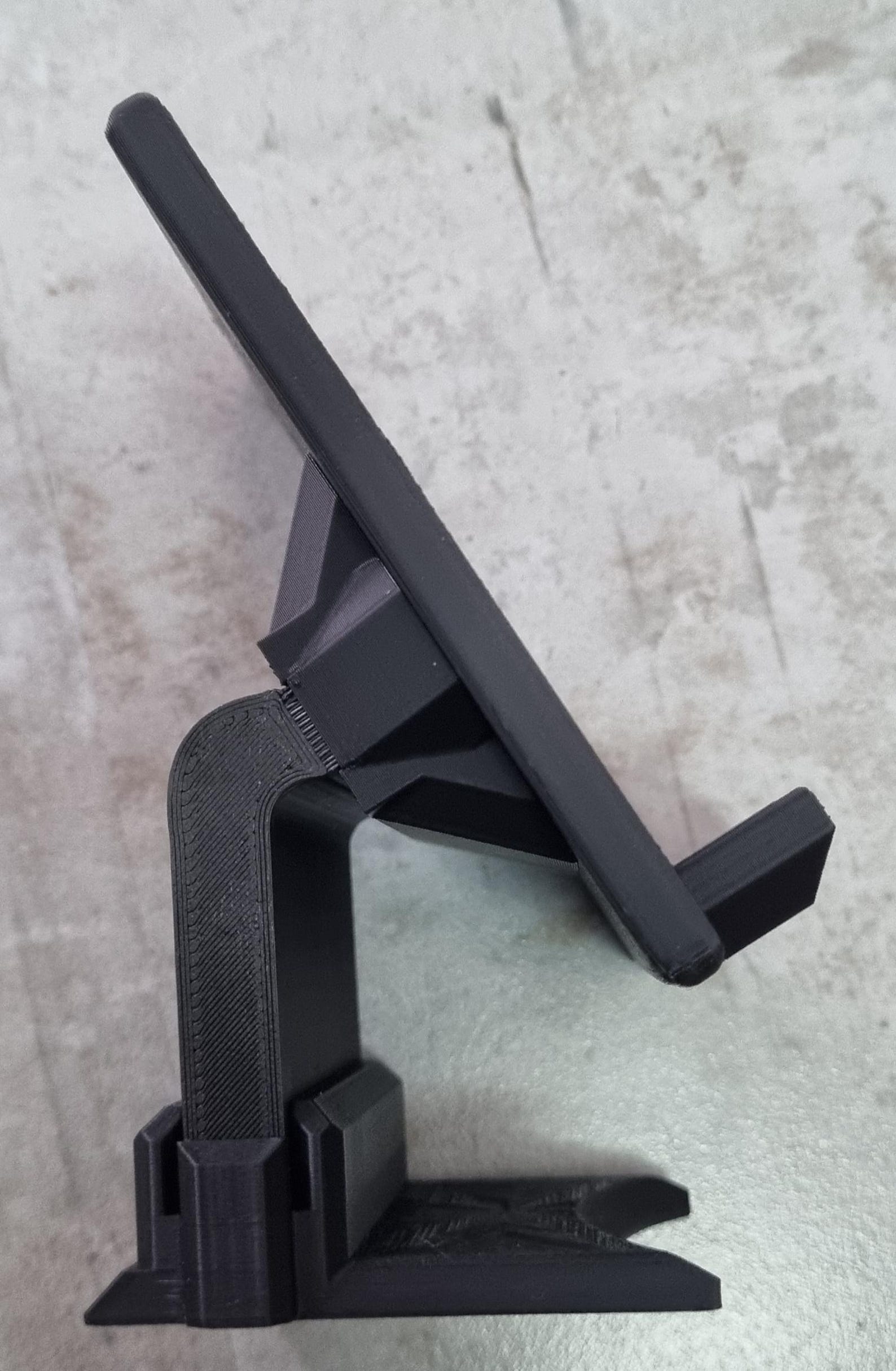 Minimalist 3D Printed Phone Stand – Desk Holder for Smartphones - Etsy