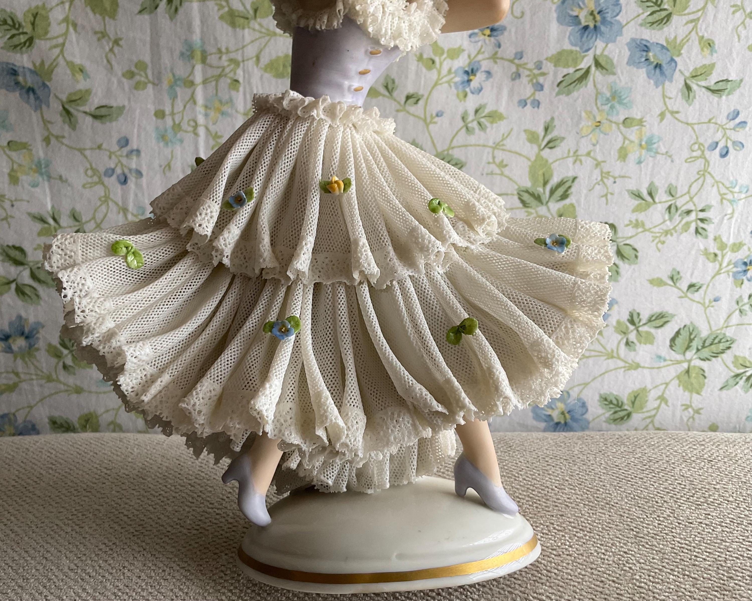 Antique Dresden Fine Porcelain & Lace Work Figurine 10” H, Germany ...