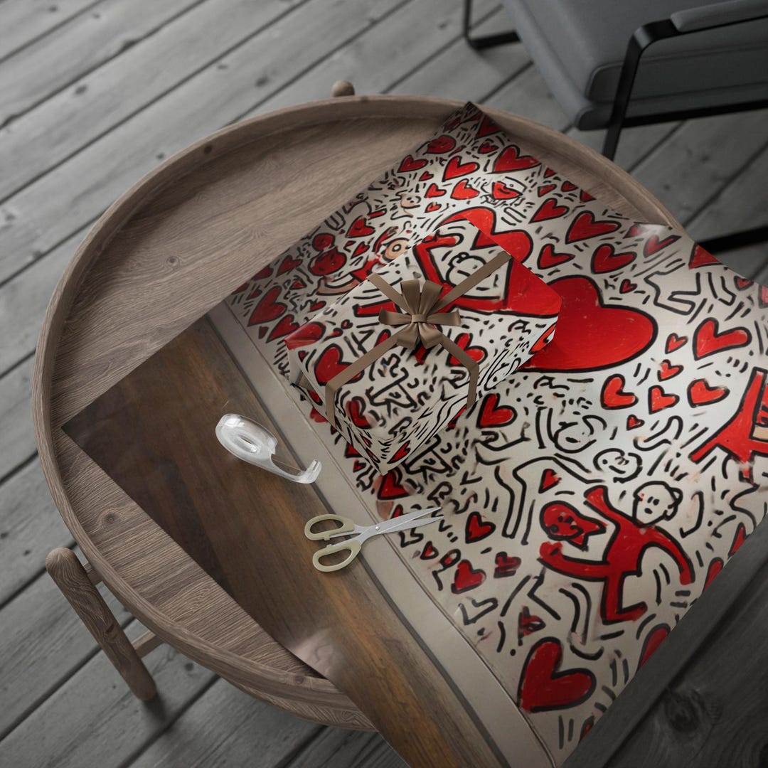 Love in Spray Wrapping Papers - Creative Gift Wrap for All Occasions ...