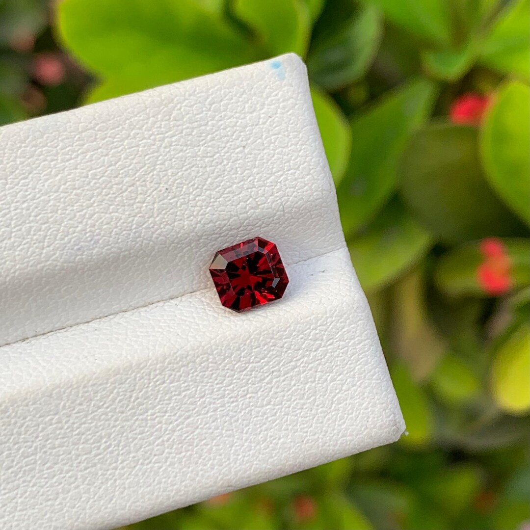 1.10 Cts Natural Red Garnet Asscher Cut SI Clarity Loose Gemstone From ...