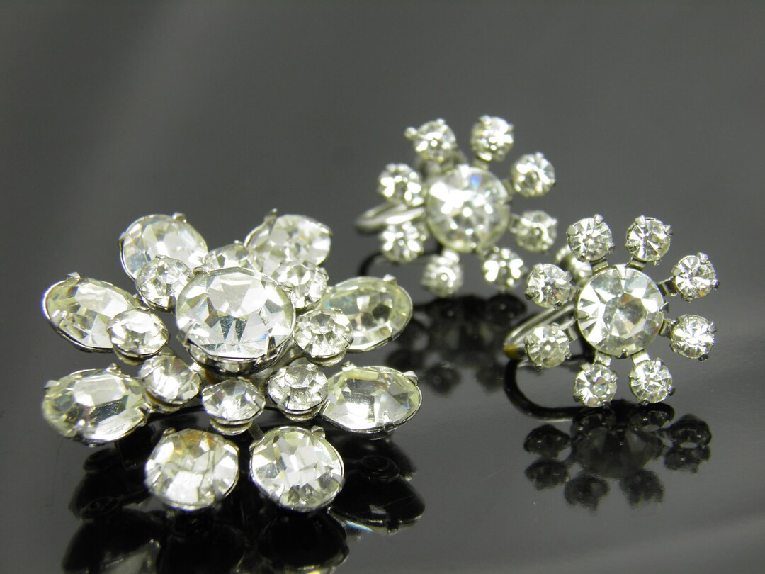Vintage Coro Crystal Clear Rhinestone Layered Brooch and Earrings Demi ...