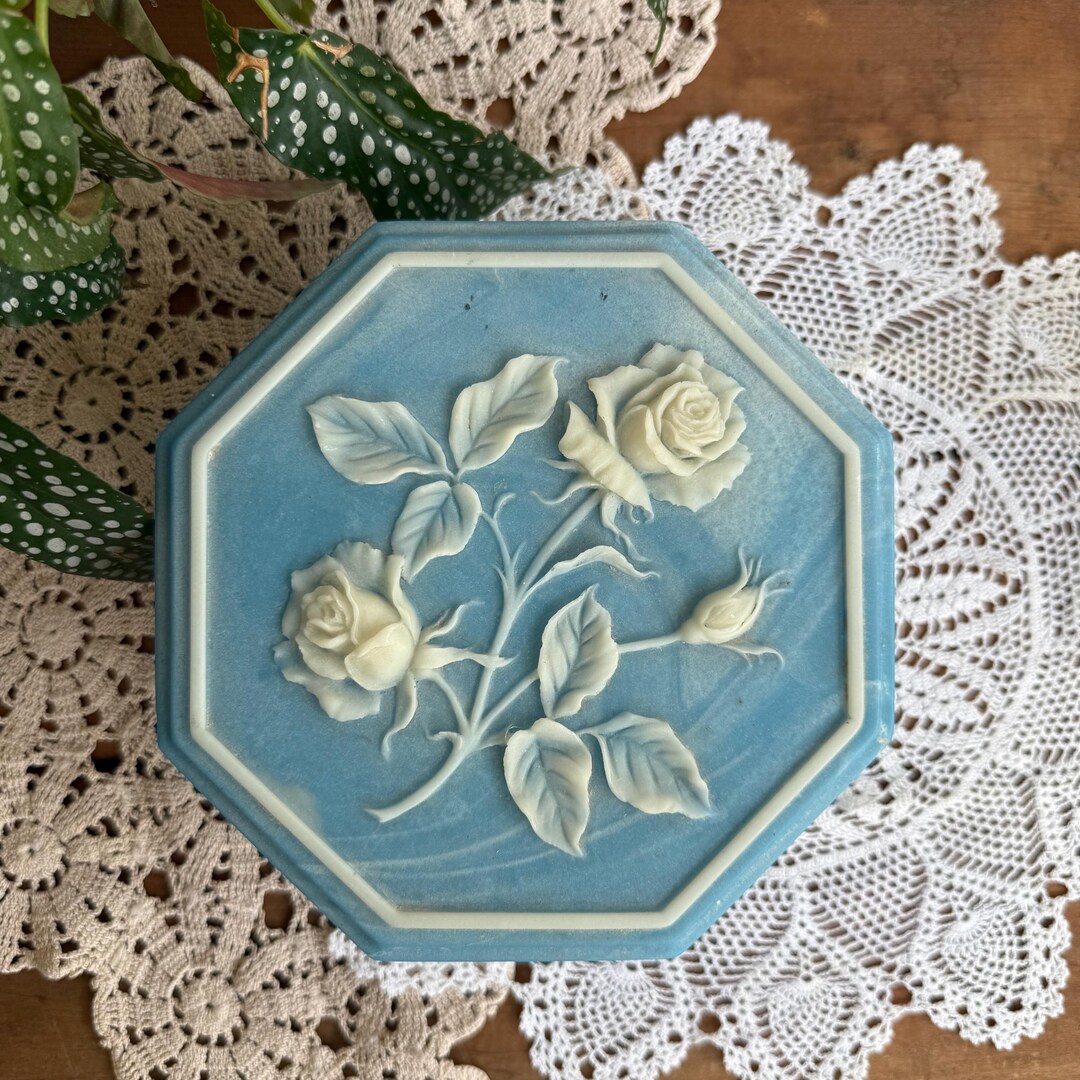 Vintage Powder Blue Incolay Trinket Box, Soapstone White Roses Jewelry ...