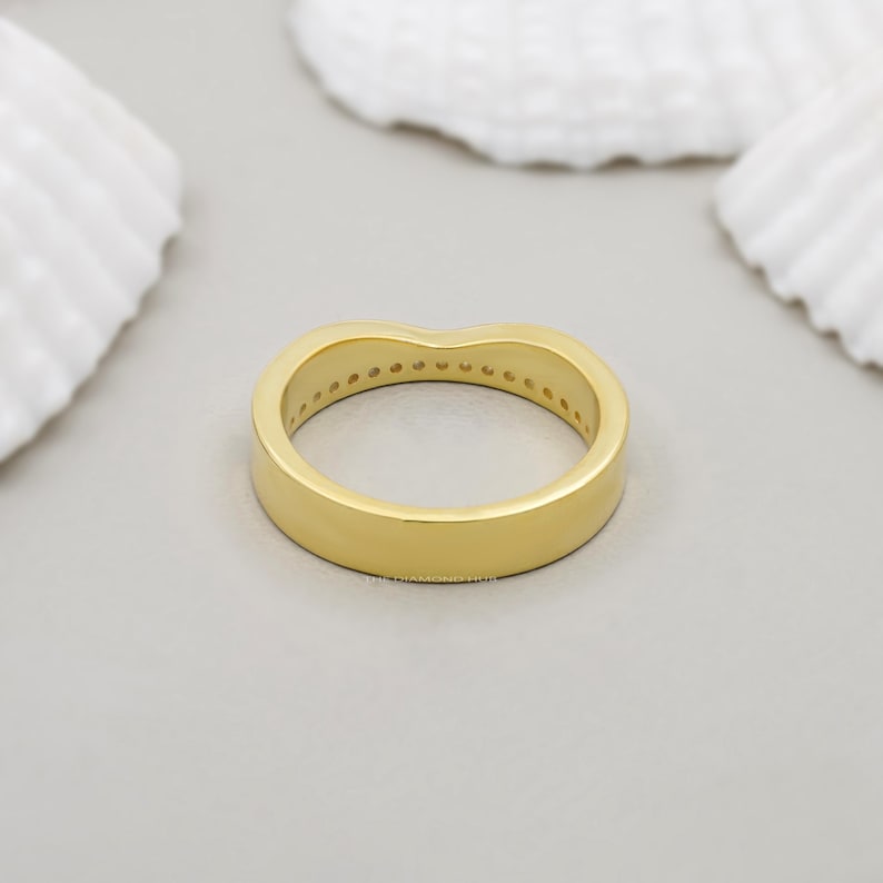 Bold 14K Solid Gold Cigar Chevron Ring, Unique Half Eternity V Shape ...
