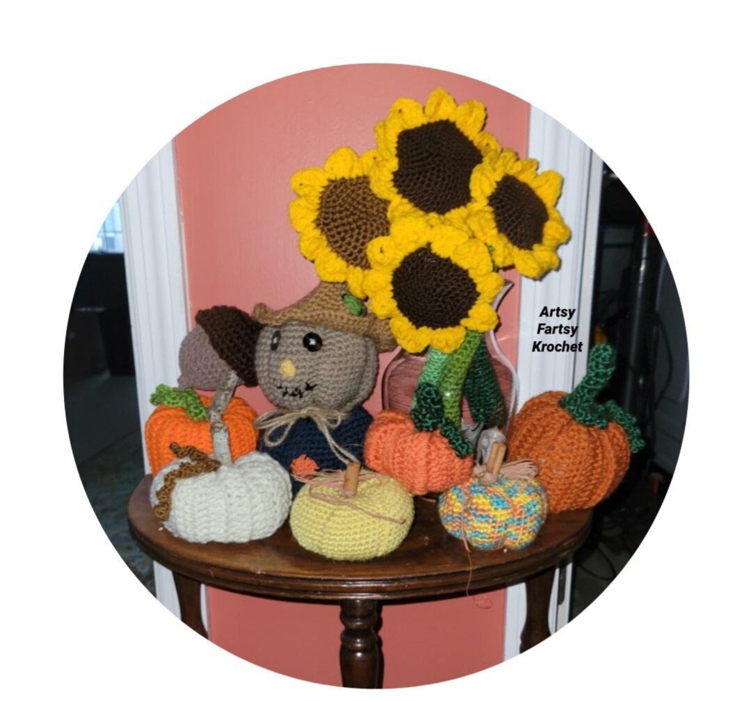 Beautiful Hand Crochet Fall Decor, Scarecrow Pumpkin Acorn Sunflower ...