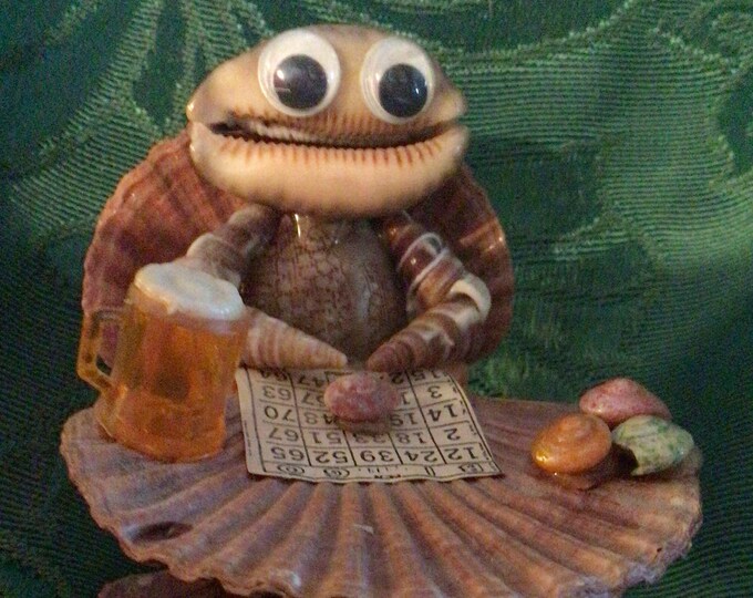 Seashell Frog Bingo Player With Beer ! Souvenir Art - Etsy