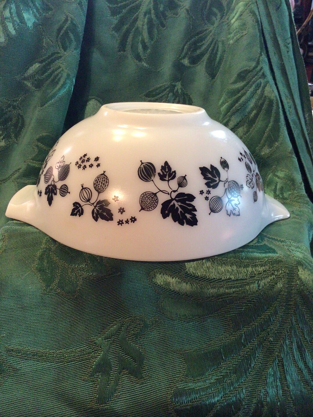 Pyrex 443 Rare White Gooseberry Cinderella Bowl - Etsy