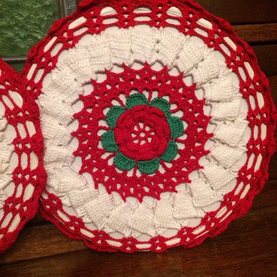 Crocheted Rose Hot Plate Trivets Pair - Etsy