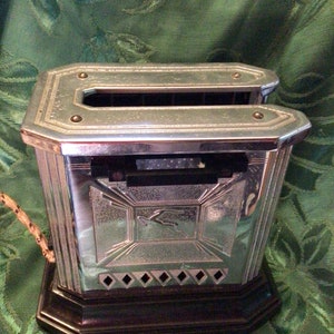 Art Deco Skyscraper Toaster by Raymond Patten 1935 - Etsy