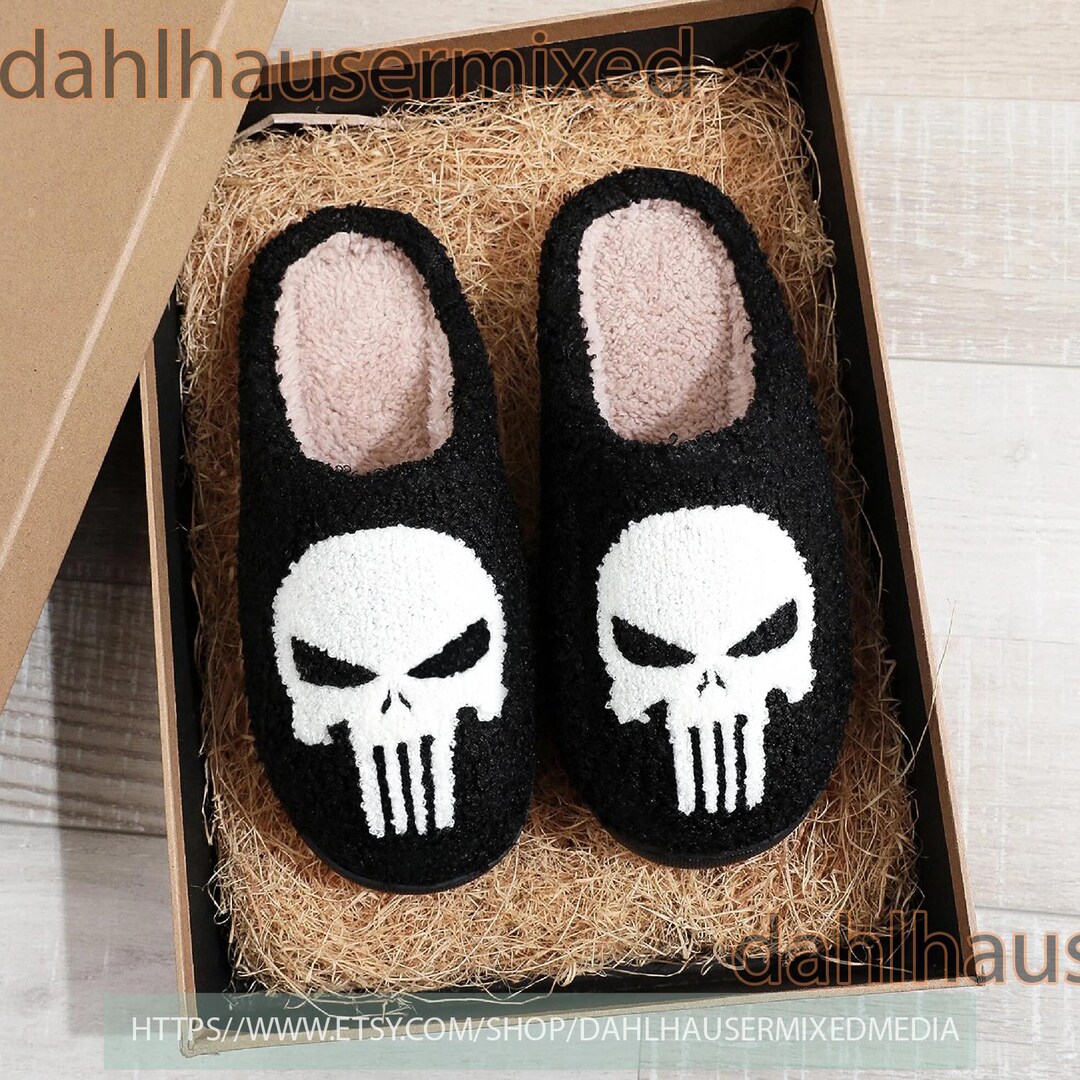 Punisher Skull Halloween Horror Slippers, Home Platform Cozy Fur ...