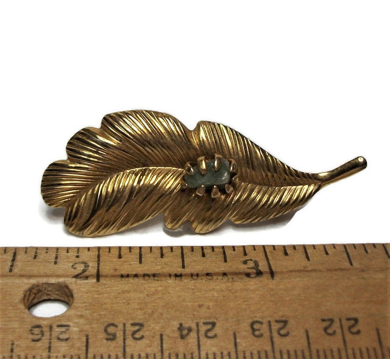 Leaf Pin Vintage Pin Jade Leaf Pin 1940s Jewelry Goldtone - Etsy
