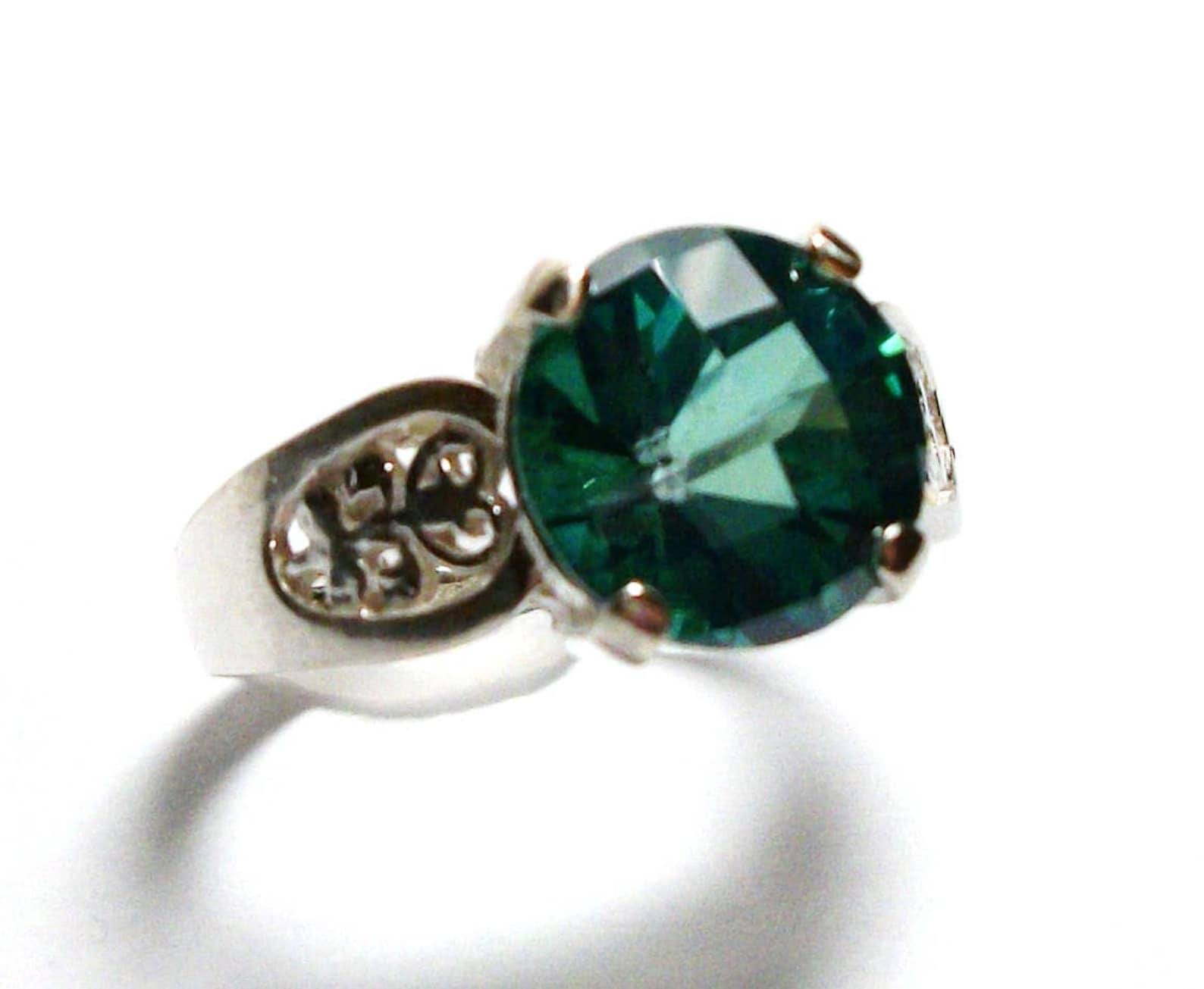 Green Topaz Green Topaz Ring Green Solitaire Ring - Etsy