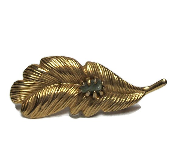 Leaf Pin Vintage Pin Jade Leaf Pin 1940s Jewelry Goldtone - Etsy