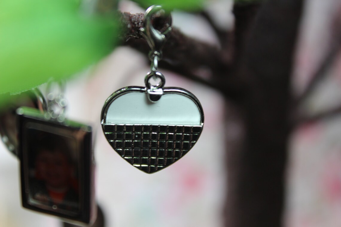 1 Vintage Mini Silver Plated Picture Frame Charm - Etsy