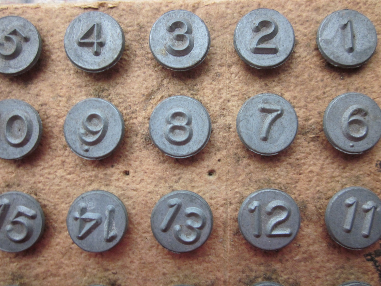 3 Vintage Metal Numbered Tacks | Etsy UK