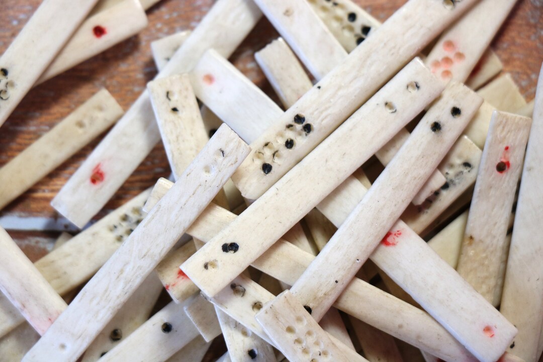 4 Vintage Bone Mahjong Sticks - Etsy