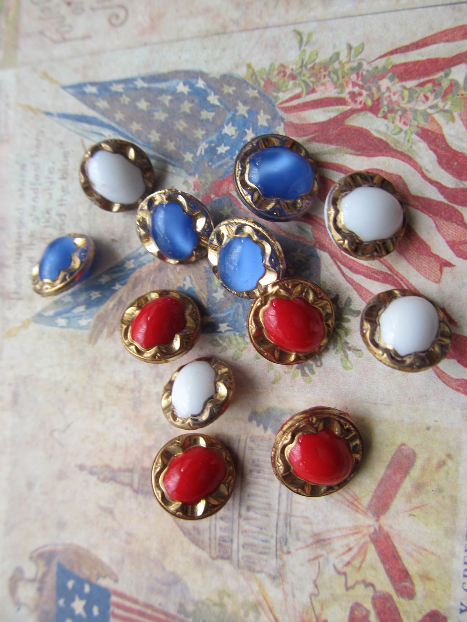 3 Vintage 1940's Red White and Blue Glass Buttons | Etsy