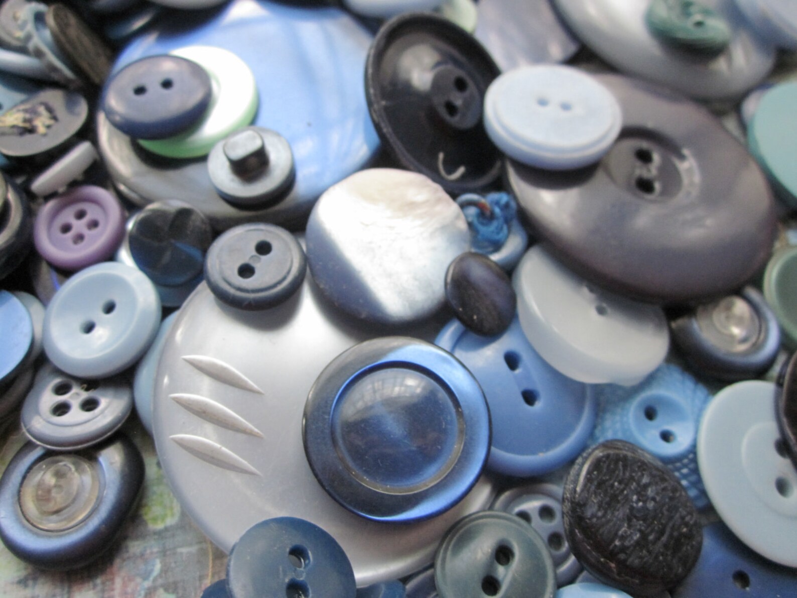 Vintage Shades of Blue Buttons - Etsy