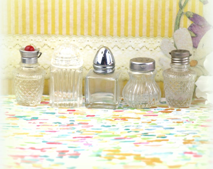 1 Vintage Small Glass Salt Shaker - Etsy