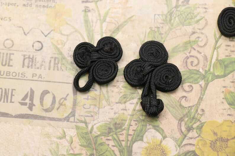 1 Vintage Black Fabric Frog Closure Set | Etsy