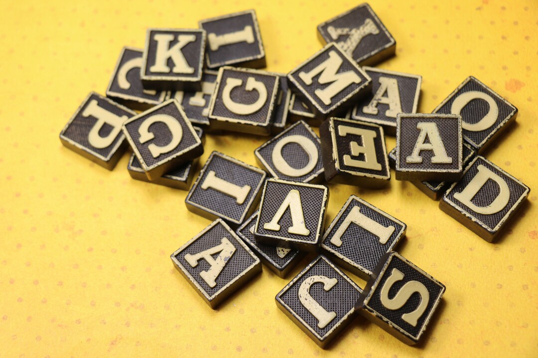1 Vintage Black and White Wood Anagram Tile - With and Without Borders ...