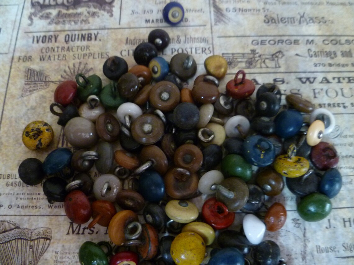 10 Vintage Shoe Button Assortment - Etsy