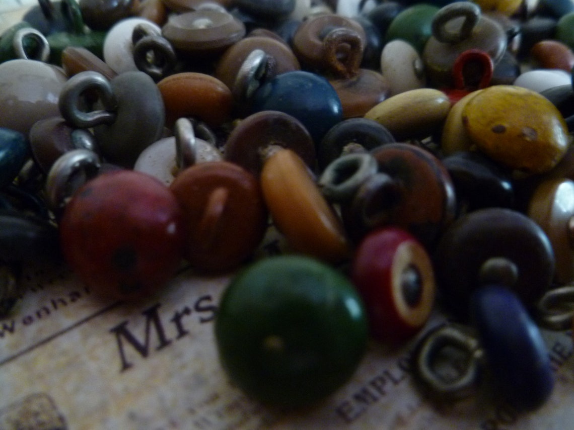 10 Vintage Shoe Button Assortment - Etsy