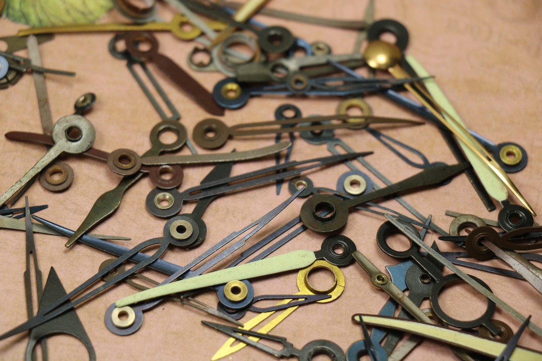 10 Random Vintage Small Clock Hands - Etsy