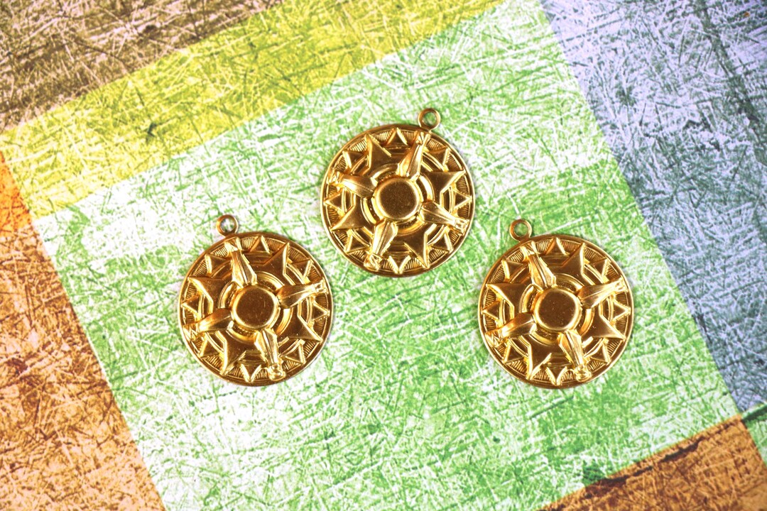 2 Stamped Brass Compass Rose Charms - Etsy