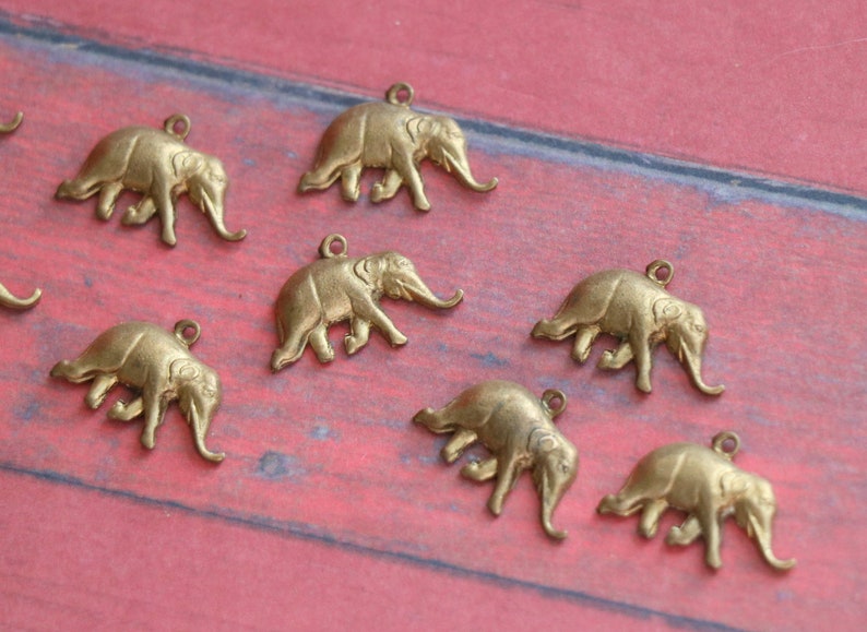 1 Vintage Brass Stamped Elephant Charm - Etsy