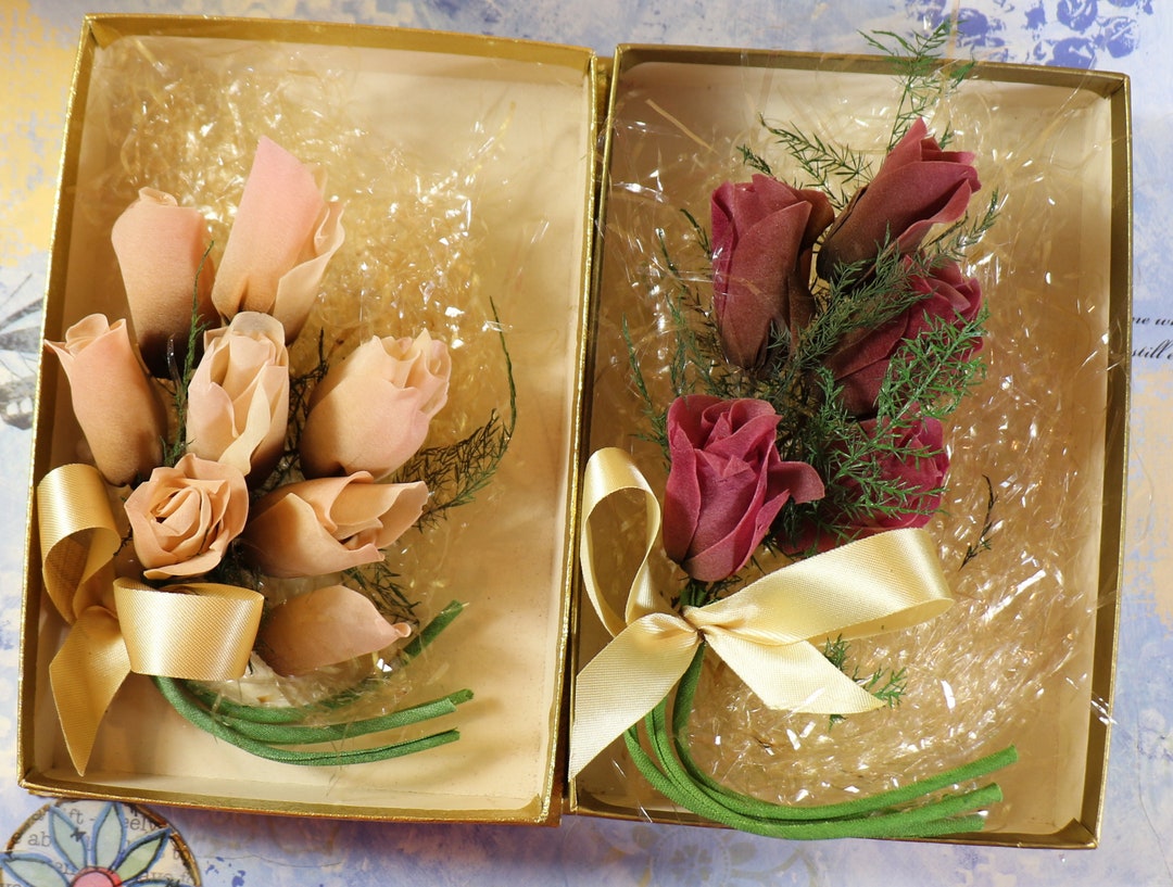 1 Vintage 1949 Corsage Box - Etsy