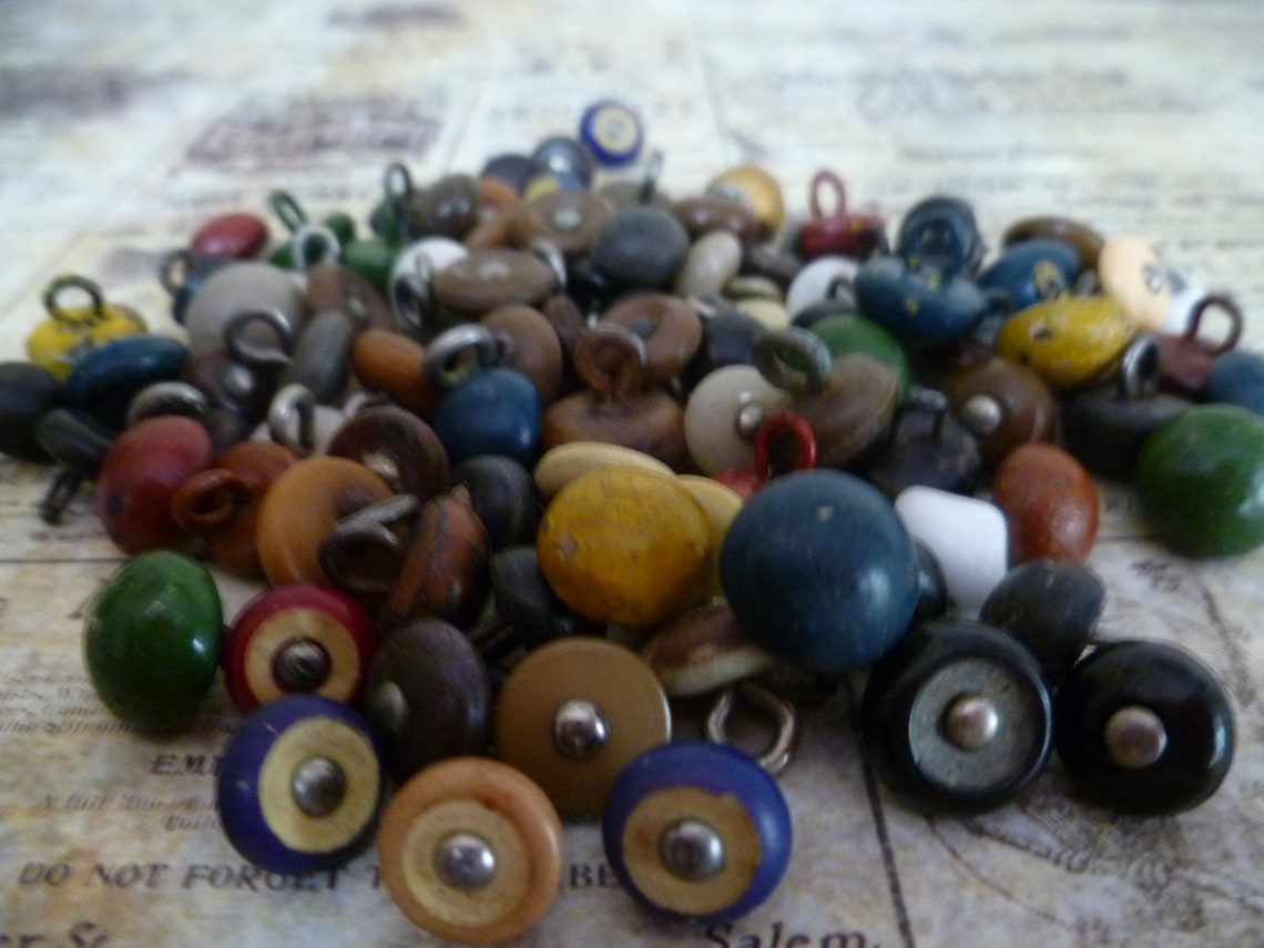 10 Vintage Shoe Button Assortment - Etsy