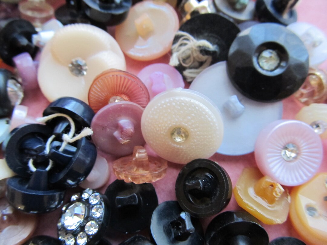 10 Vintage 1960's Plastic Rhinestone Button Assortment - Etsy