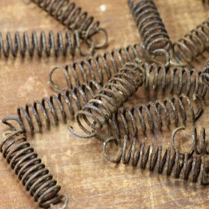 3 Vintage Large Rusty Springs | Etsy