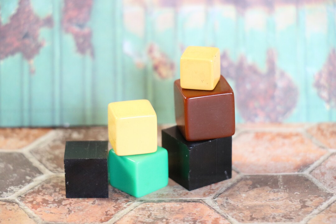 1 Vintage Bakelite Dice Blank - Etsy
