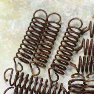 3 Vintage Large Rusty Springs | Etsy