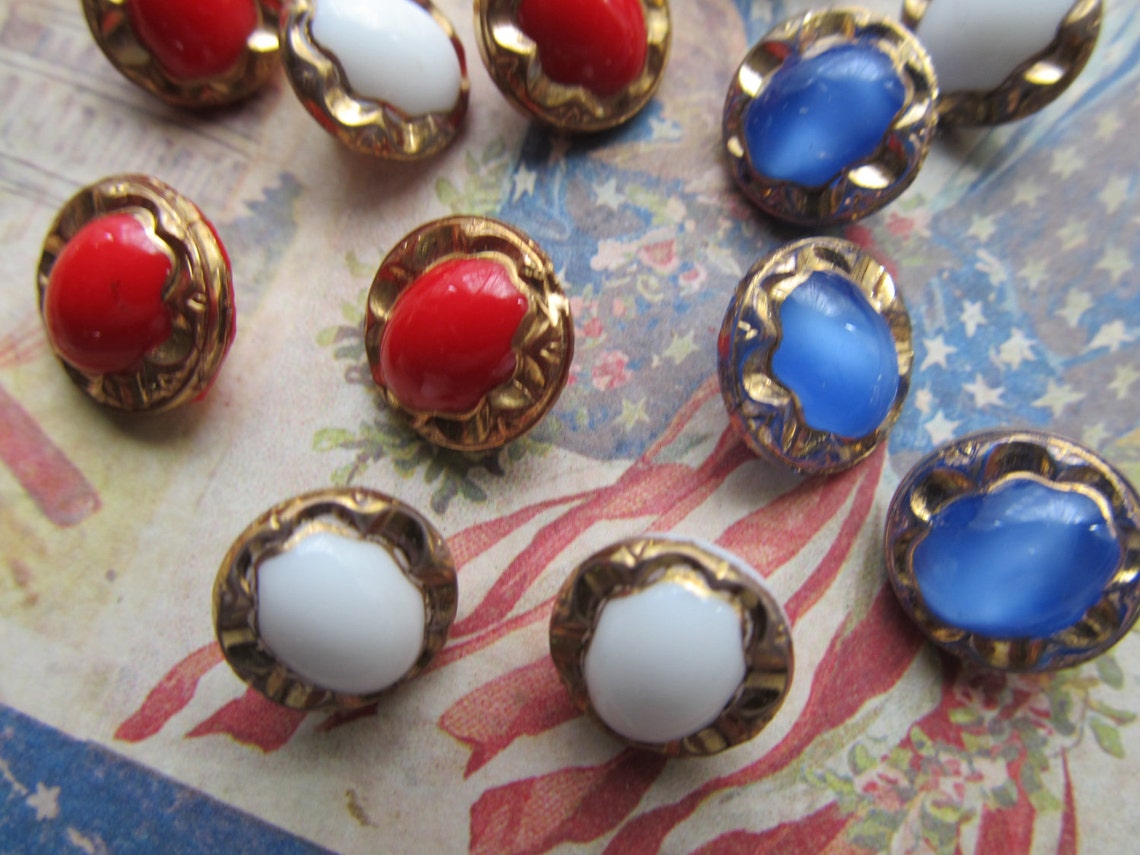 3 Vintage 1940's Red White and Blue Glass Buttons | Etsy