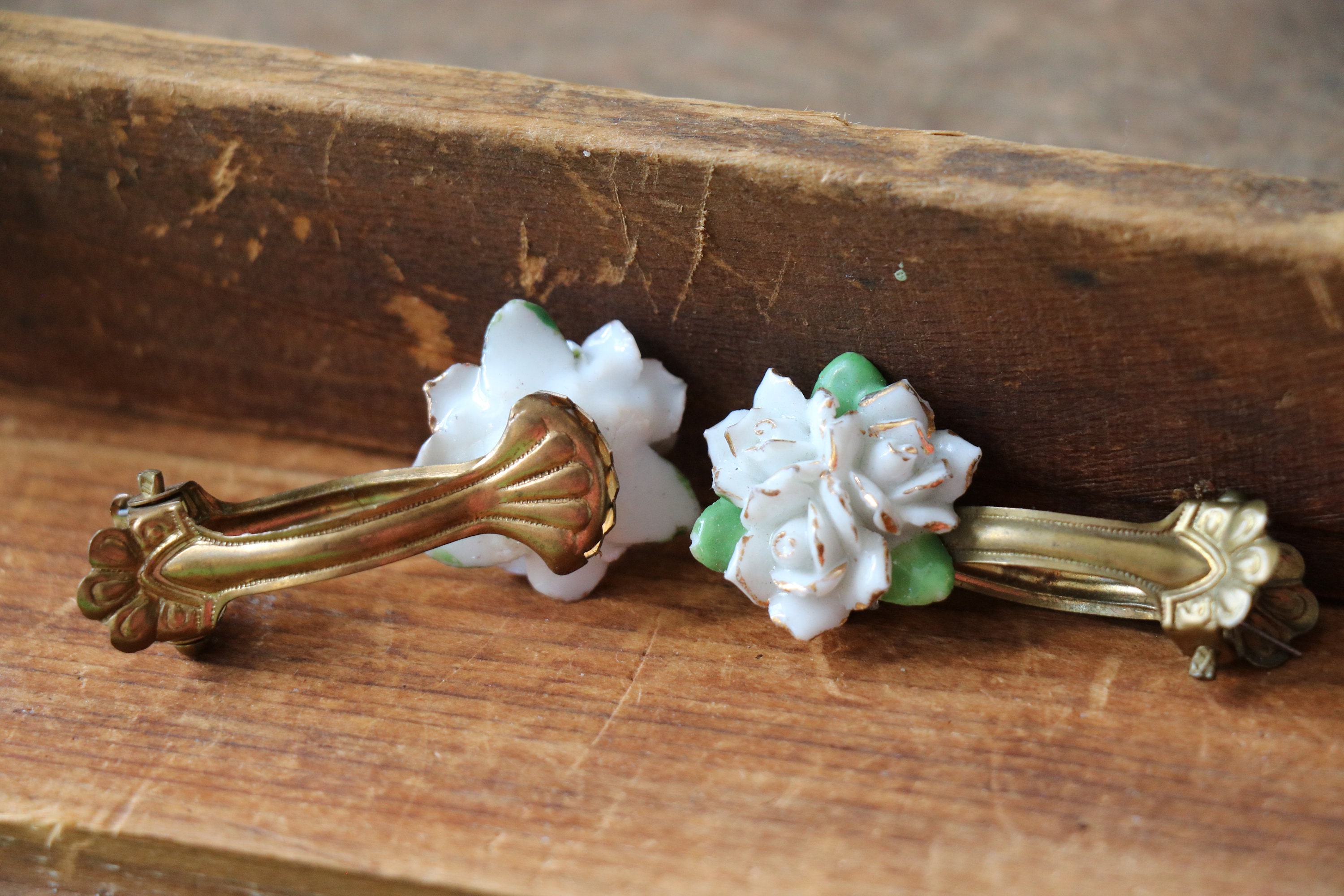 1 Vintage Brass and Ceramic Clip | Etsy