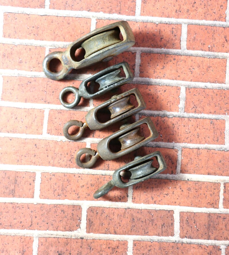 1 Vintage Small Pulley - Etsy