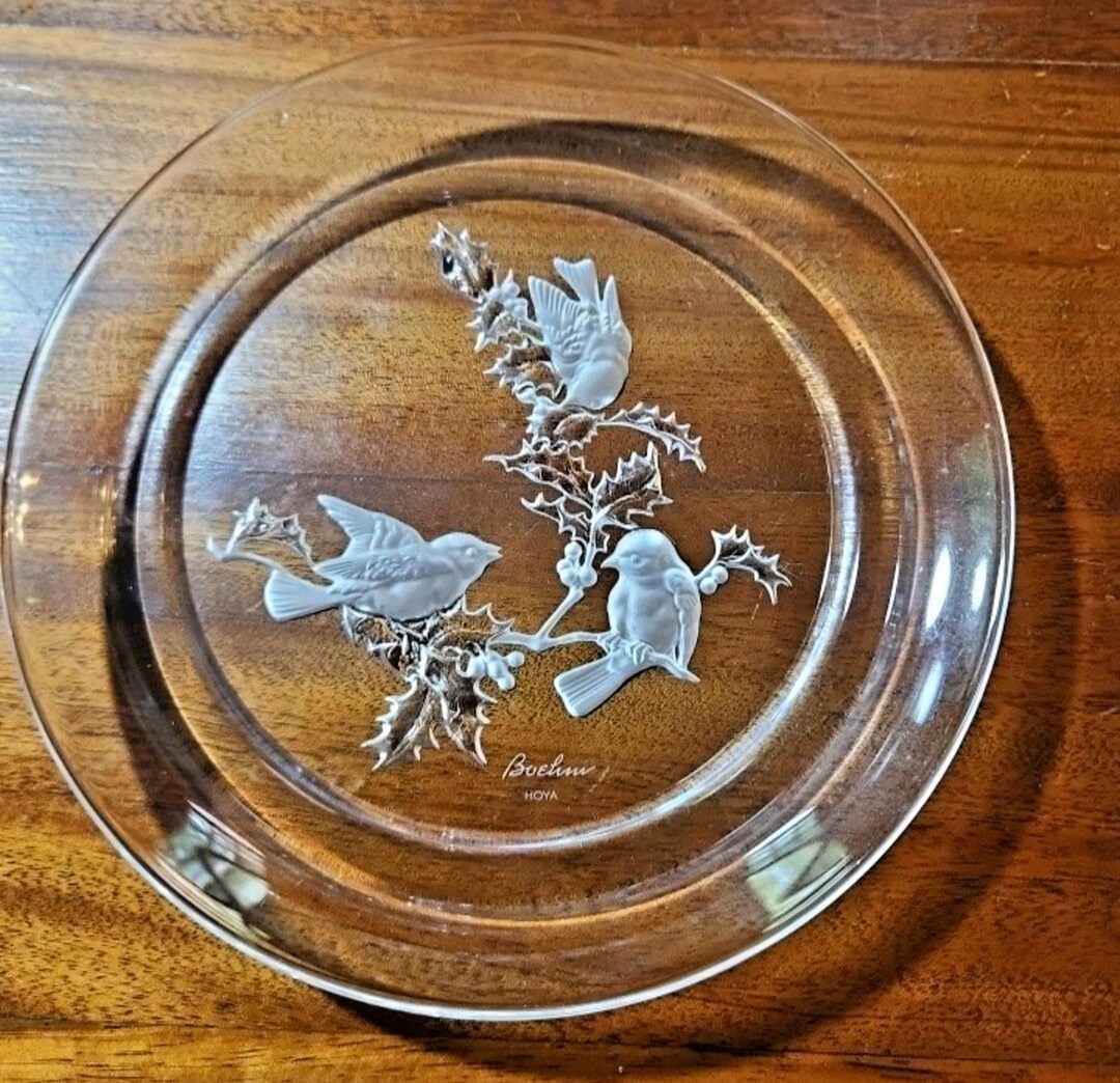 Hoya Boehm Crystal Chickadee Plate, 8.5" Vintage Art Glass - Etsy
