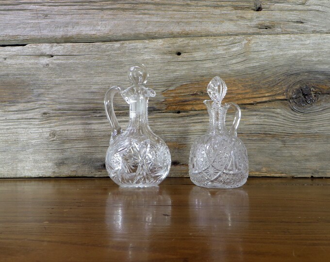 2 Pattern Glass Cruets Clear Glass Vinegar and Oil Cruets Christmas ...