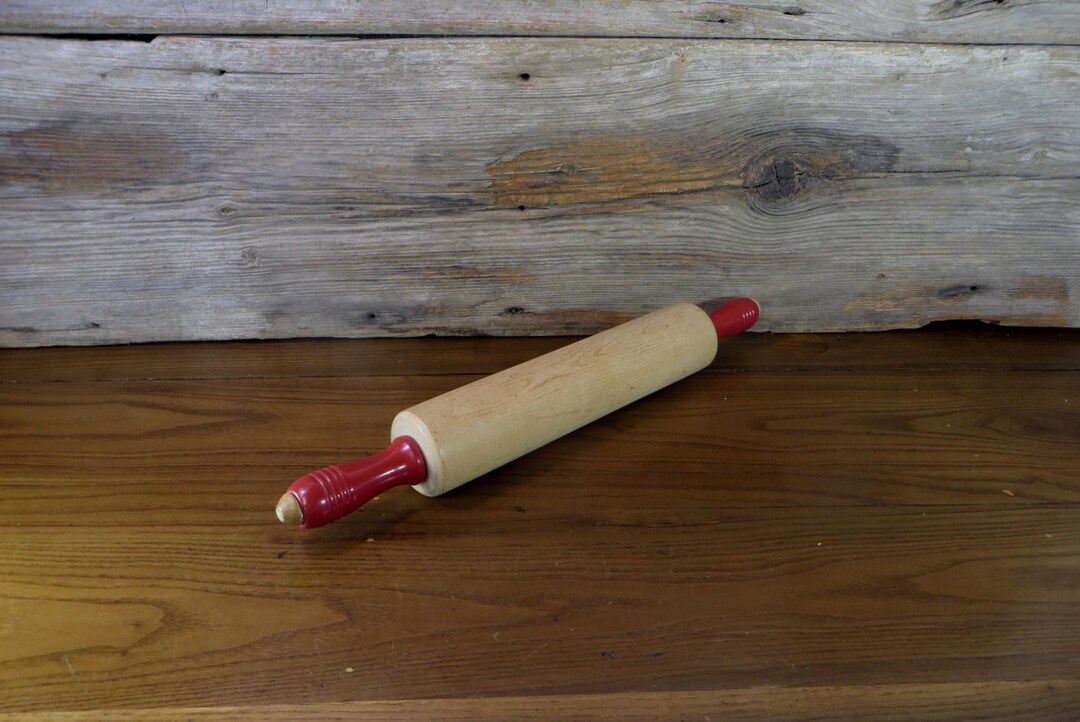 Munsing Wooden Red Handled Rolling Pin 1950's Country Farmhouse Kitchen ...